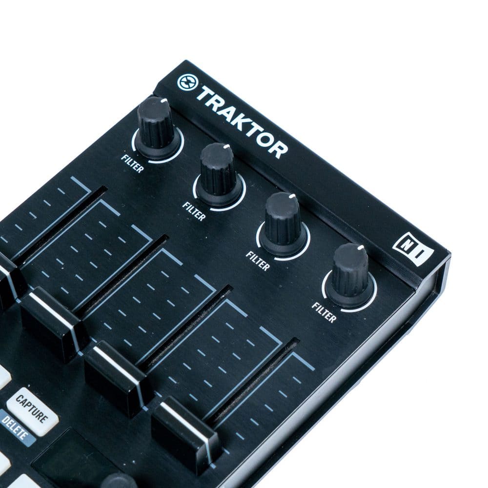 Native Instruments Traktor Kontrol F1 | CSM - Cologne Street Market